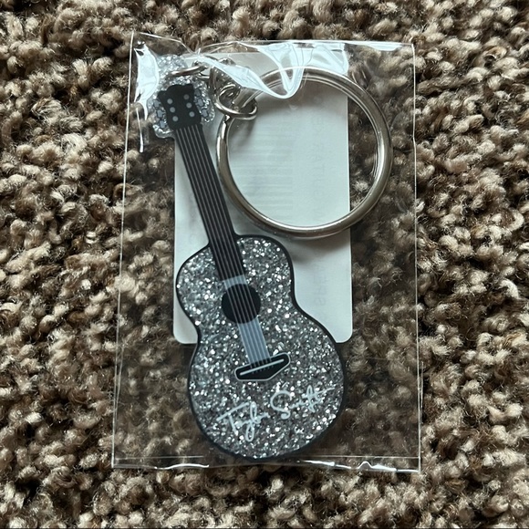 Taylor Swift | Accessories | New Taylor Swift Guitar Keychain | Poshmark